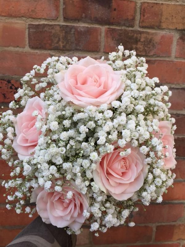 105 Best Images of Creative Use of Gypsophila Flowers By Florists ...