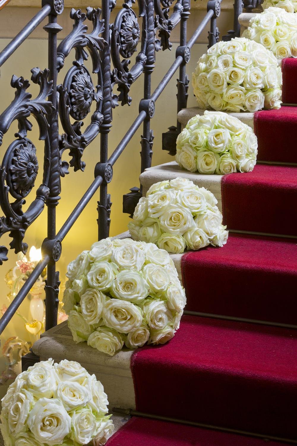 9 Best Wedding Floristry Images from a Celebrity Florist and Luxury ...