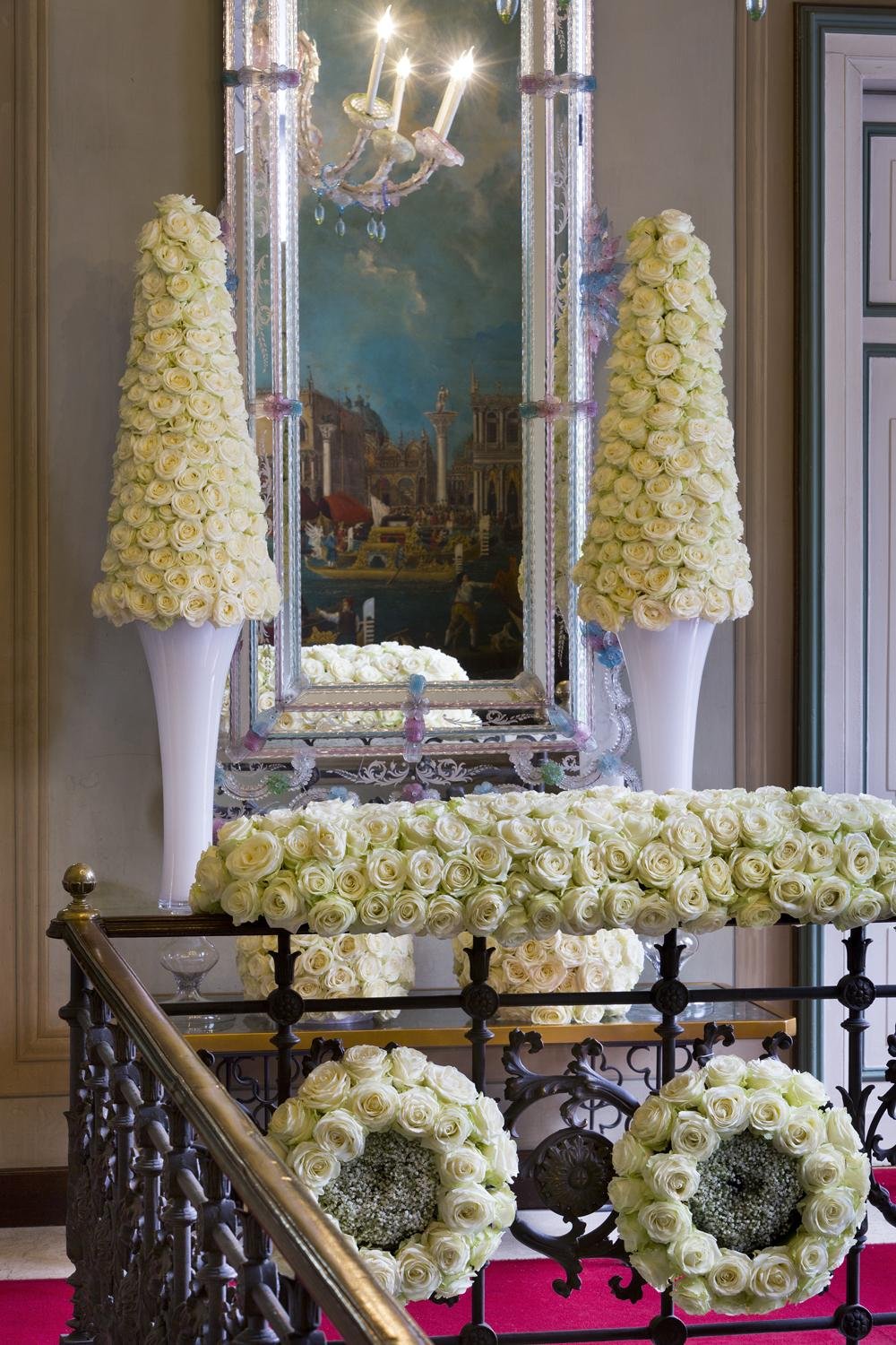 9 Best Wedding Floristry Images from a Celebrity Florist and Luxury ...